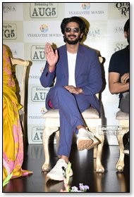 Sita Ramam Trailer Launch - idlebrain.com